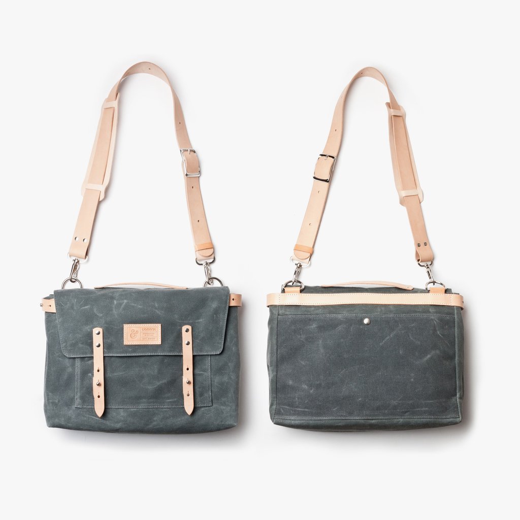 Messenger Bag + Pouch Set - Quasense Co., Ltd